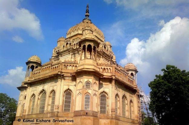 Tomb of Saadat Ali Khan | Lucknow - What to Expect | Timings | Tips ...