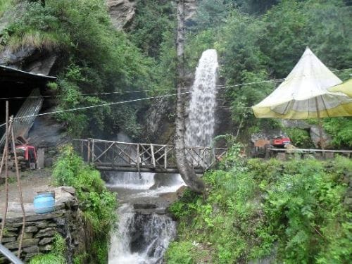 Jana Waterfall | Manali - What to Expect | Timings | Tips - Trip Ideas ...