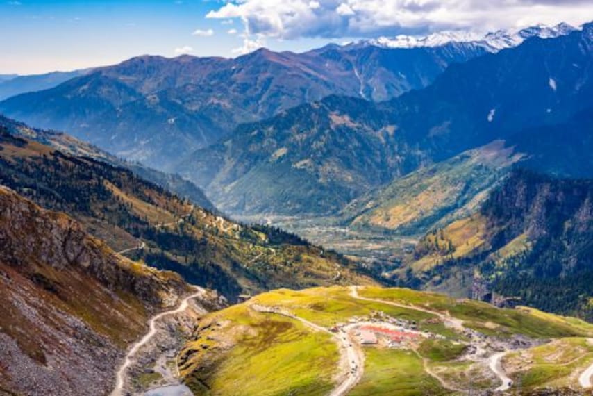 Rohtang Pass | Manali - What to Expect | Timings | Tips - Trip Ideas by ...