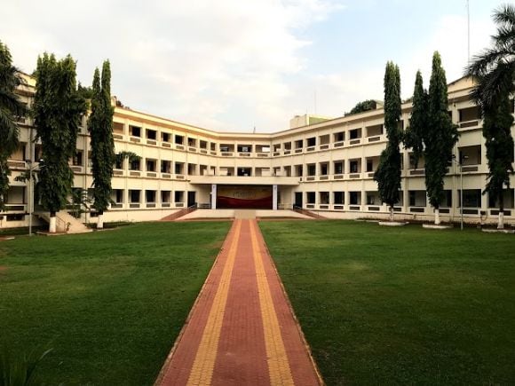 Manipal Institute Of Technology Campus | Manipal - What to Expect ...