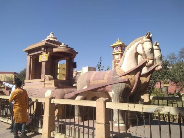 Birla Temple, Mathura - Timing, History & Photos