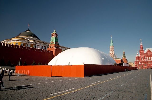 Lenin's Mausoleum | Moscow - What to Expect | Timings | Tips - Trip ...