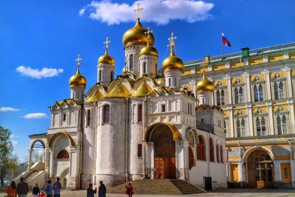 Moscow Kremlin | Moscow - What to Expect | Timings | Tips - Trip Ideas ...