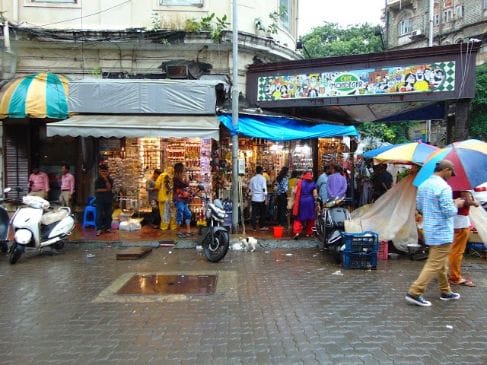 Shopping at Colaba Causeway Market | Mumbai - What to Expect | Timings ...