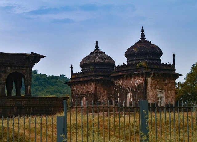 Khokari Tombs | Murud Janjira - What to Expect | Timings | Tips - Trip ...