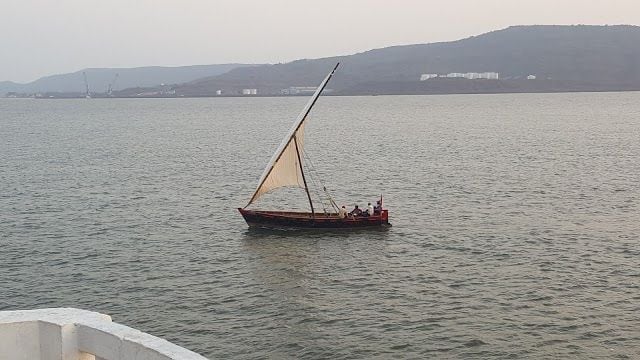 New Sea Rock Restaurant | Murud Janjira - What to Expect | Timings ...