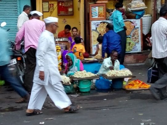 Shopping at Saraf Bazar | Nashik - What to Expect | Timings | Tips ...