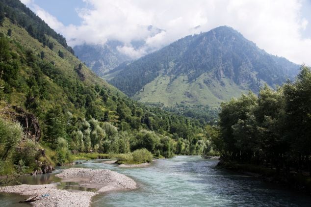 Rafting in Lidder River | Pahalgam - What to Expect | Timings | Tips ...