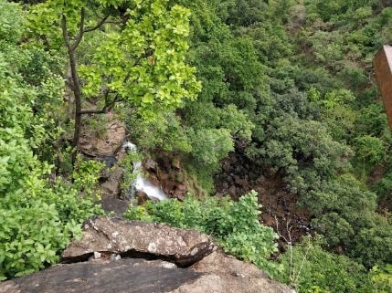 Bee Falls | Pachmarhi - What to Expect | Timings | Tips - Trip Ideas by ...
