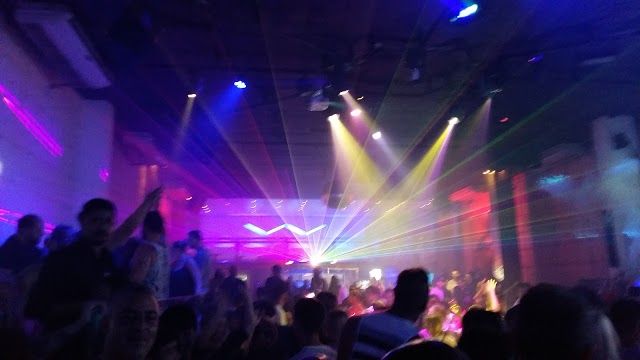 White Room Nightclub | Phuket - What to Expect | Timings | Tips - Trip ...