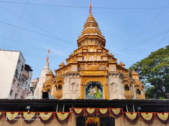 Dagdusheth Halwai Ganpati Temple, Pune - Timing, History & Photos