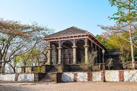 Trek to the 17th Century Shivneri Fort | Pune - What to Expect ...