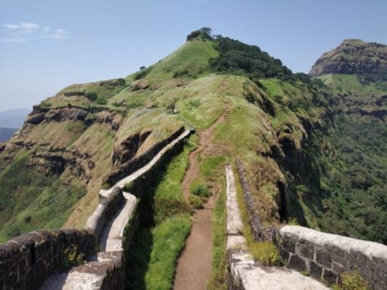 Hike up to Rajgarh Fort | Pune - What to Expect | Timings | Tips - Trip ...