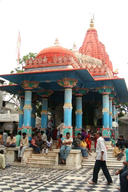 Brahma Temple, Pushkar - Timing, History & Photos