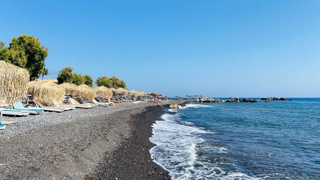 Kamari Beach, Santorini - Things to Do, Timings & Photos