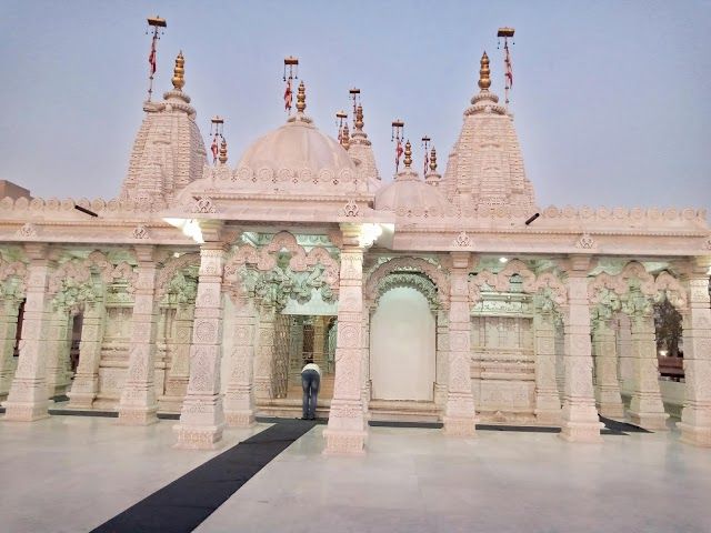 BAPS Shri Swami Narayan Mandir | Saputara - What to Expect | Timings ...