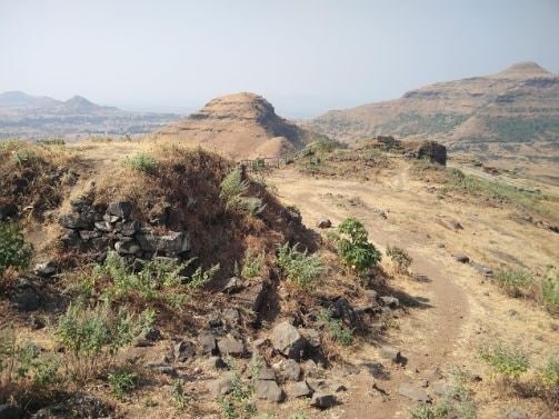 Hatgad Village Fort | Saputara - What to Expect | Timings | Tips - Trip ...