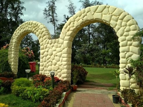 Hirwa Van Garden | Silvassa - What to Expect | Timings | Tips - Trip ...