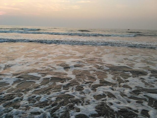 Umbergaon Beach, Surat - Things to Do, Timings & Photos