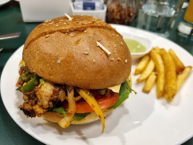 Cafe Monza | Navi Mumbai - What to Expect | Timings | Tips - Trip Ideas ...