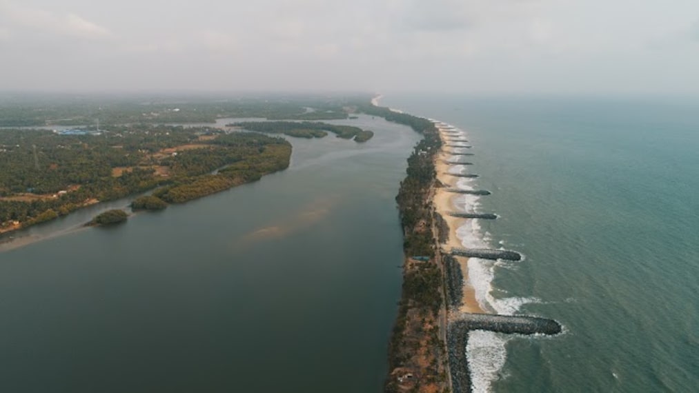 Malpe Beach Near Udupi, Udupi - Things to Do, Timings & Photos