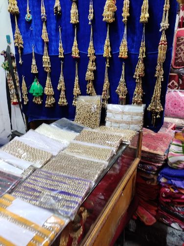 Exploring Varanasi Market | Varanasi - What to Expect | Timings | Tips ...