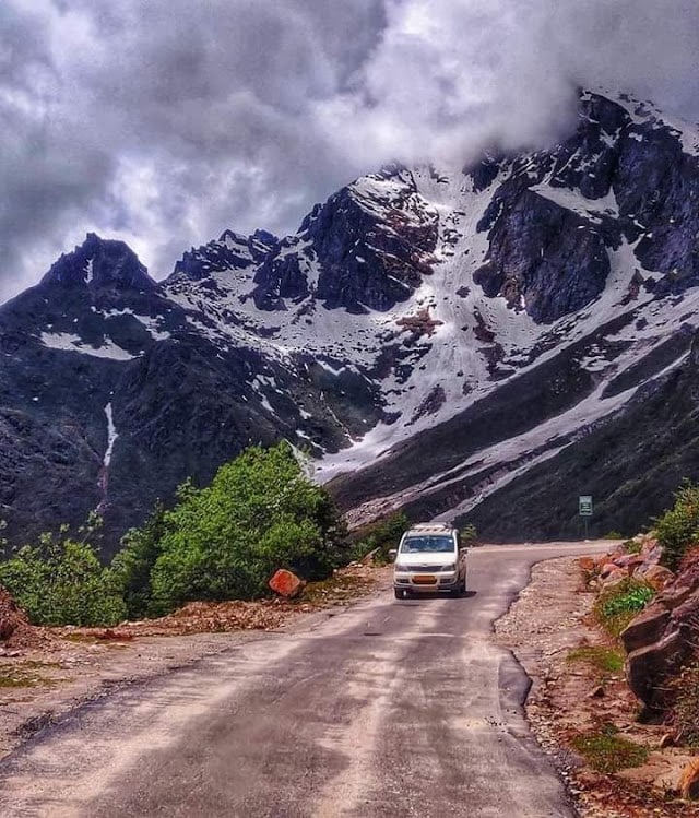 Yumthang Valley, Sikkim | Gangtok - What to Expect | Timings | Tips ...